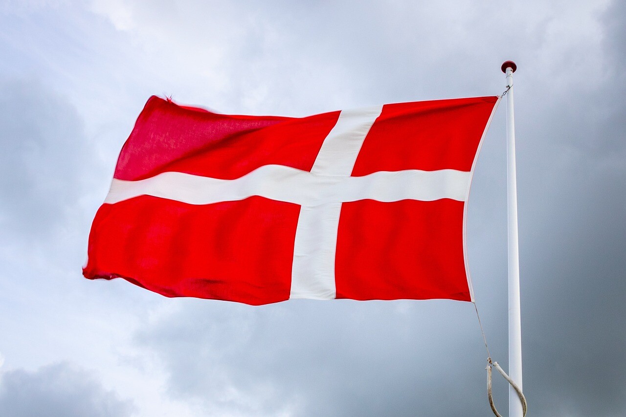Dannebrog - verdens ældste flag og dets historie